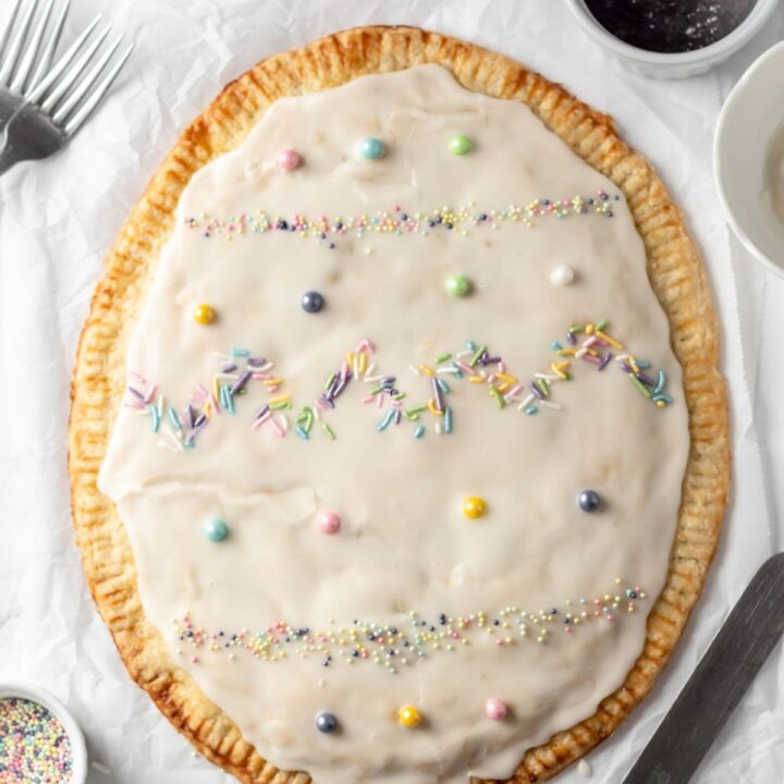 Giant Easter Egg Pop Tart - Parsley and Icing