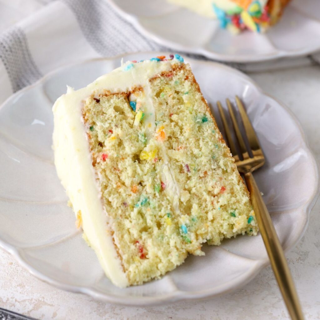 Fruity Pebbles Cake