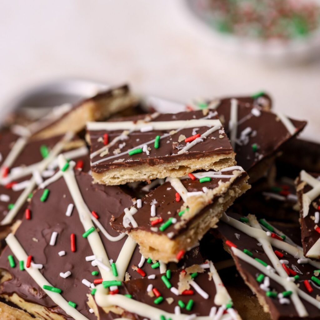 Christmas Crack (Saltine Cracker Toffee) - Parsley and Icing